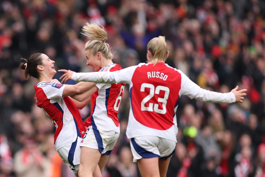 WSL match reviews: Arsenal Dominates Spurs